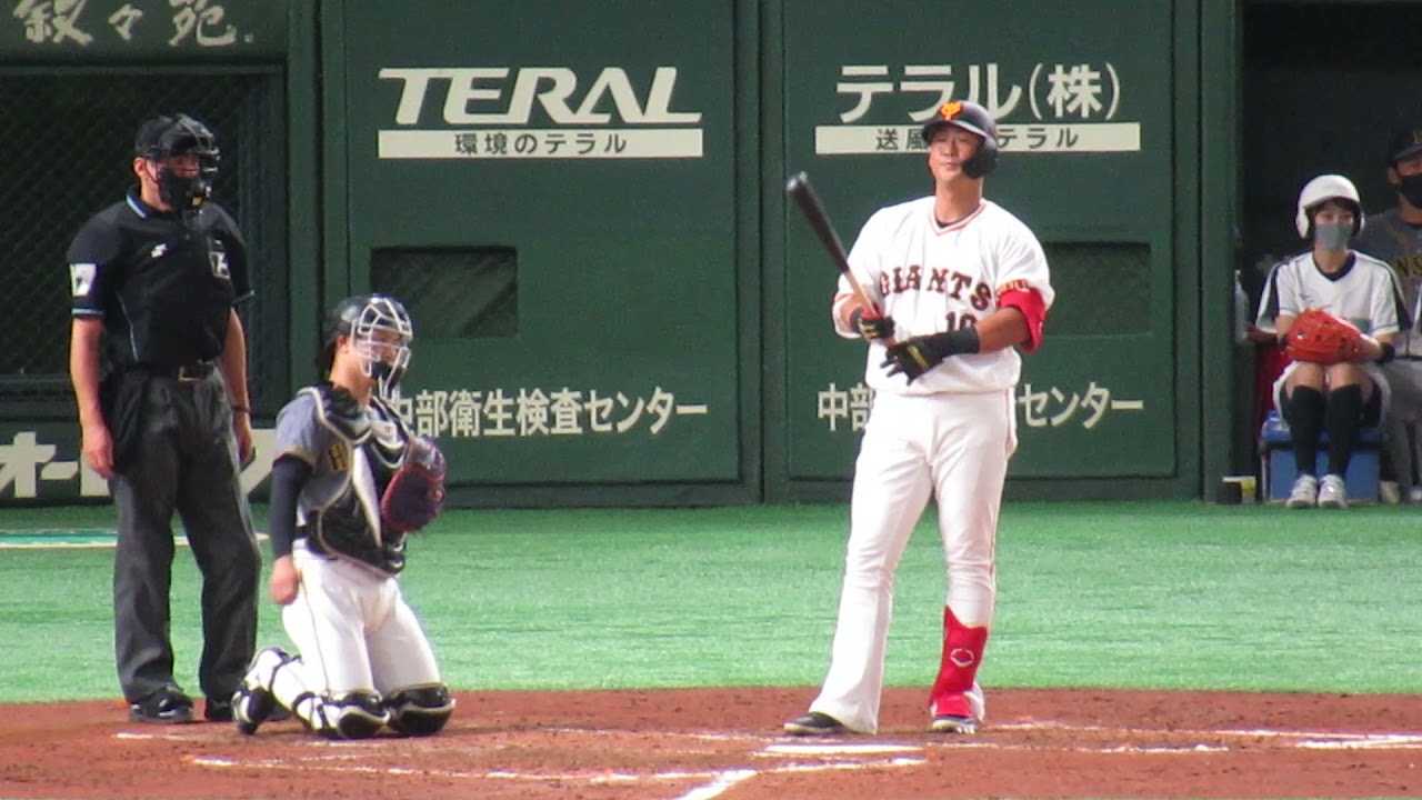 【中田翔選手 vs 高橋遥人投手】★2021年10/14 東京ドーム・巨人vs阪神 - WACOCA BASEBALL