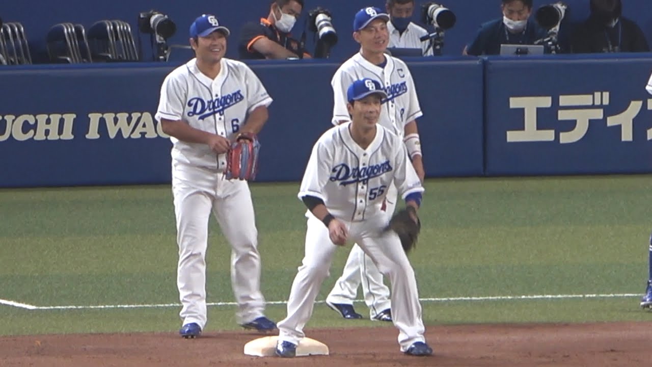 シートノックの間、笑顔が絶えない大島・平田・福田トリオ (2022/08/27) - WACOCA BASEBALL