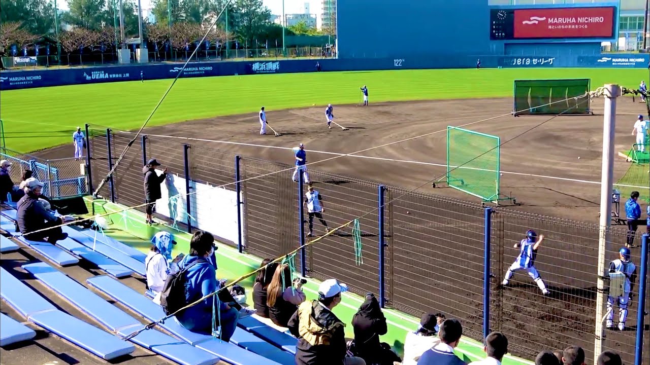 松尾汐恩と山本祐大の送球練習！ 沖縄キャンプ 横浜DeNAベイスターズ 2023/2/16 - WACOCA BASEBALL
