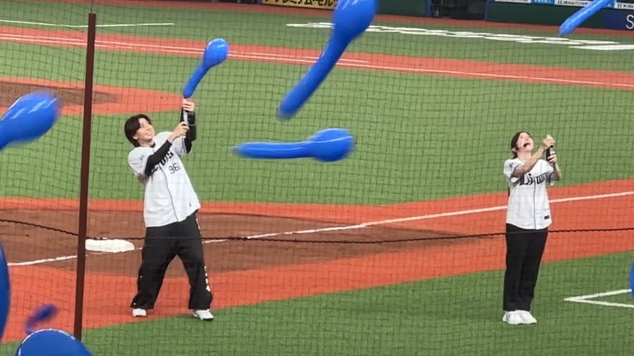 今年もとても嬉しそうな岡宮来夢さんの『吠えろライオンズ』【西武vsオリックス】2025/5/17 - WACOCA BASEBALL