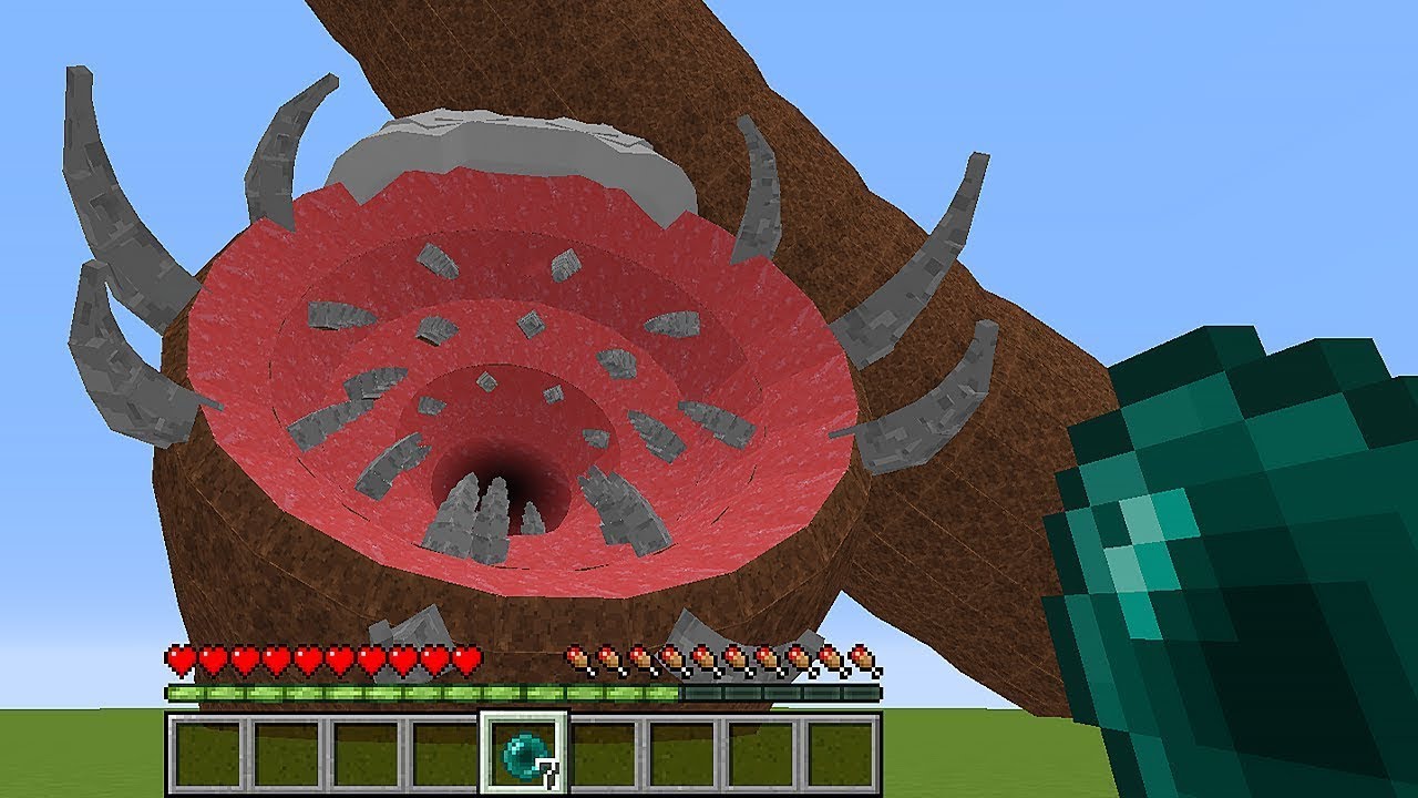 What's INSIDE the GIANT WORM ? minecraft memes mods compilation ...