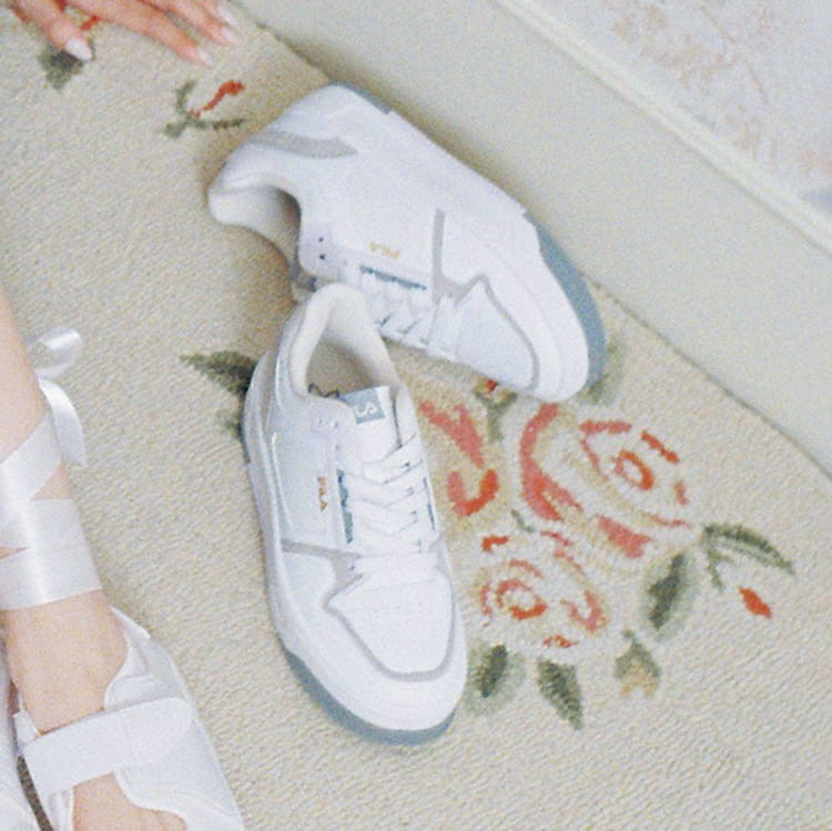 【PUMA・FILA…】実用性まで完璧！新作の「春色スニーカー」まとめ♡ - WACOCA LIFE