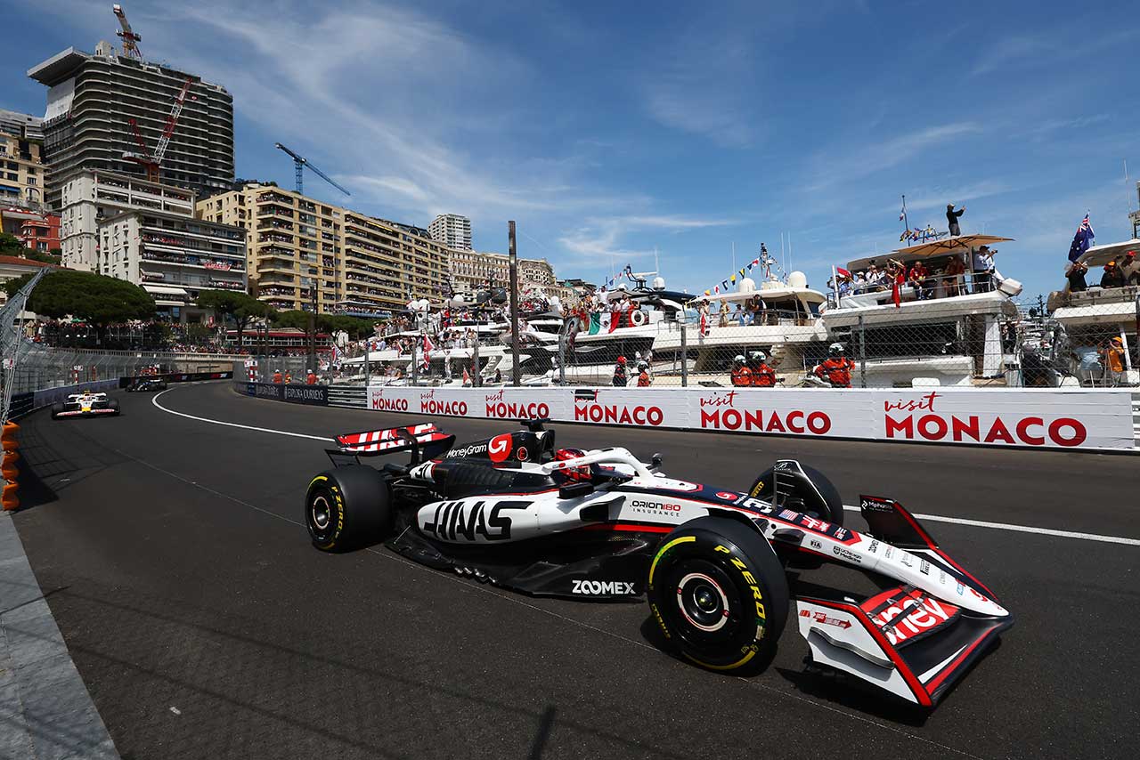 2ストップ義務でも“当たり前”を崩せないモナコ／映画『F1』試写での迫力と臨場感【F1チームの戦い方：小松礼雄コラム第6回】 - autosport web - WACOCA MEDIA