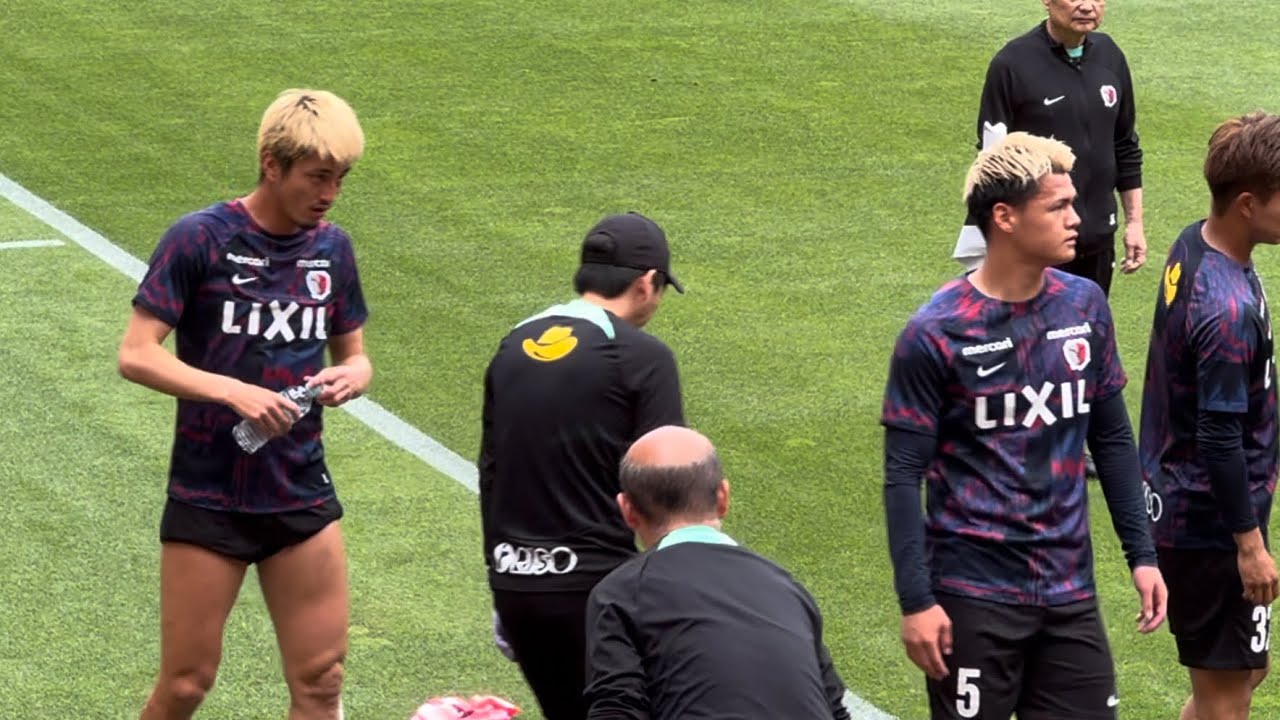 【鹿島アントラーズ】試合前ウォーミングアップ 鹿島vs東京V - WACOCA NEWS