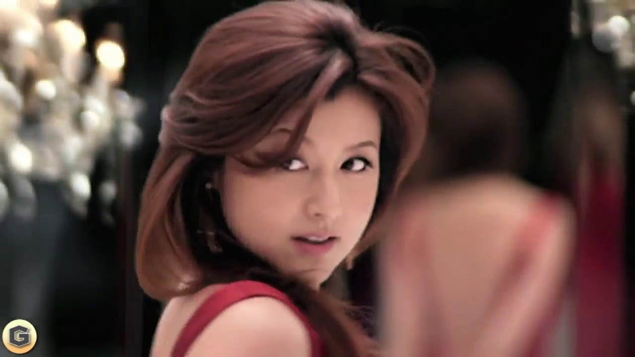 藤原紀香 CM エステティック ミスパリ 「エステ鏡」篇 - WACOCA NEWS