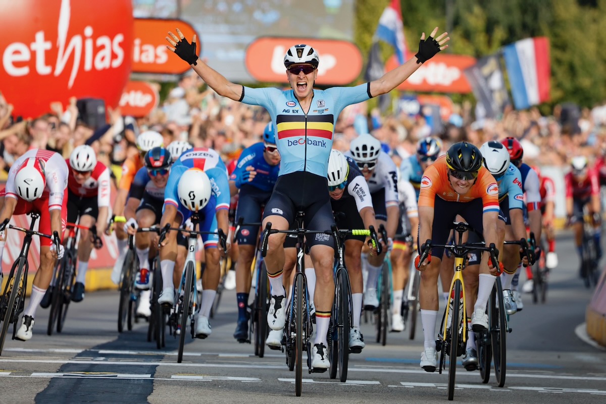 メルリールがヨーロッパ選手権を制覇 ベルギーに初の王者ジャージもたらす - ロードヨーロッパ選手権2024 男子エリートロードレース | cyclowired - WACOCA NEWS