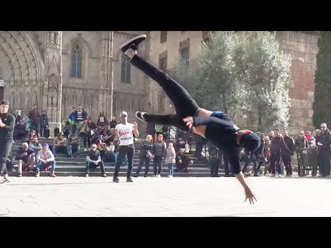 Travel Thirsty: Incredible Street Performers Dancing in Barcelona Spain ...