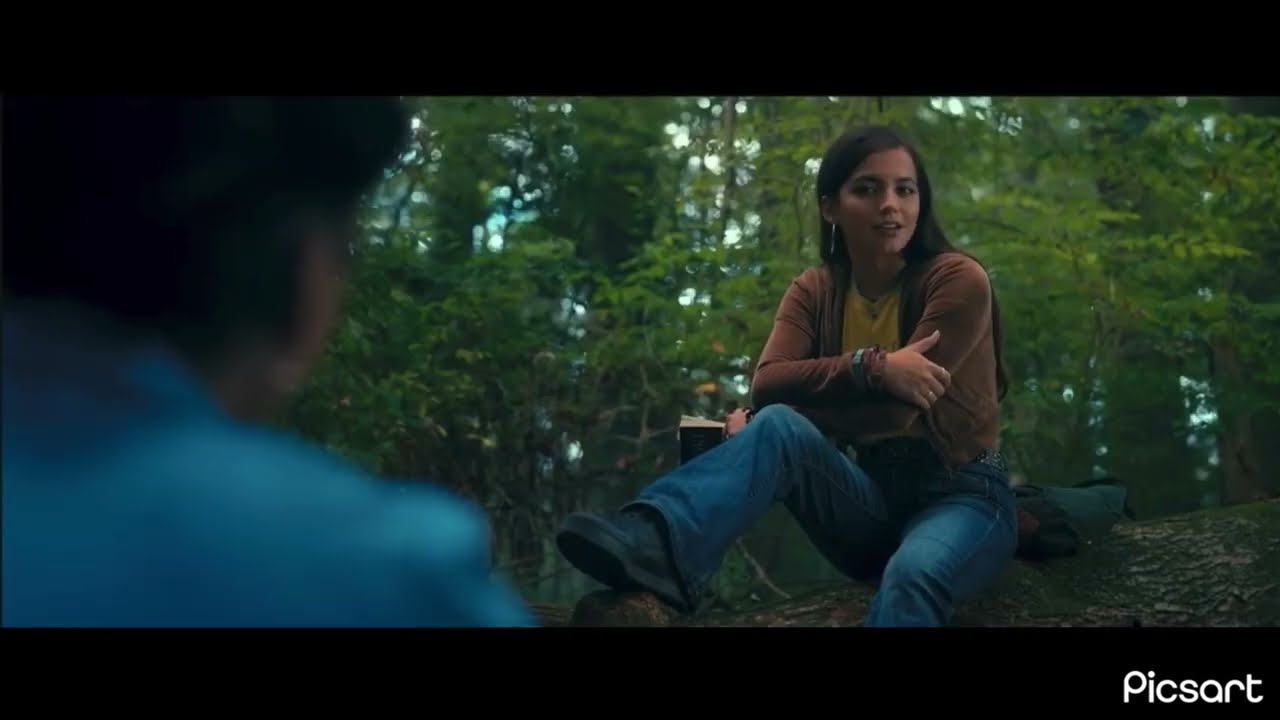 Isabela Merced, Halle Bailey - I Wanna Praise You (Quiero Adorarte ...