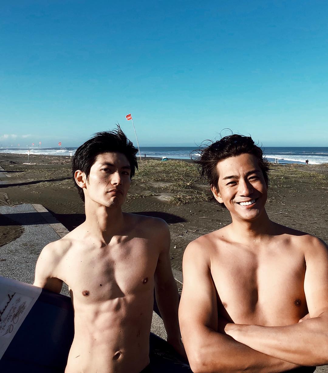 三浦春馬 やっと友人と夏らしい事出来ました！‍️ あ、明日nhk【世界はほしいモノにあふれてる】特番スペシャル22時〜放送です。実際にバイヤーさんに密着させて貰いました！ Wacoca 
