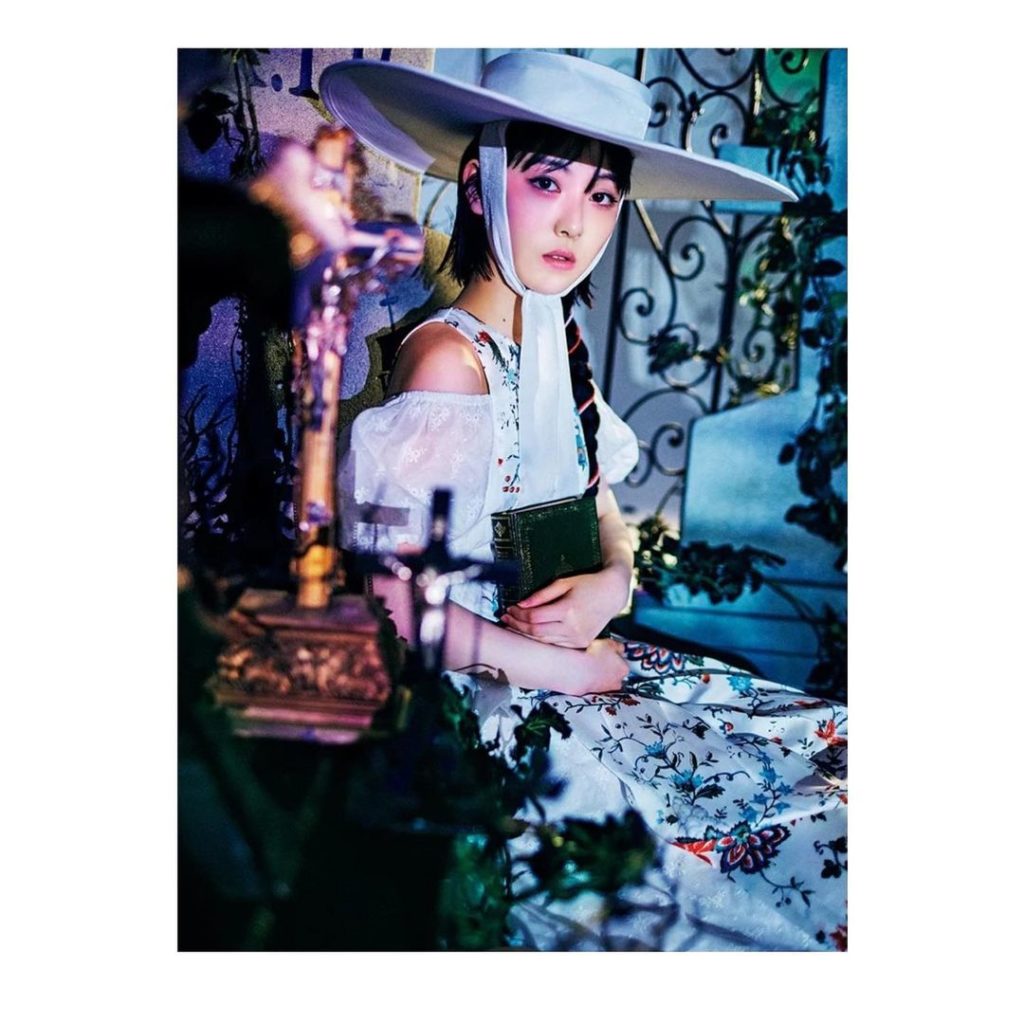 @三吉彩花: お久しぶりに。 ootd one-piece: @amerivintage shoes: @niketokyo bag: @ysl #ameri... - WACOCA ...