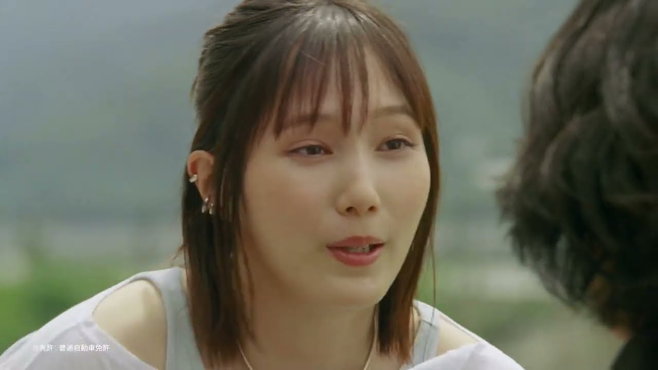 本田翼出演／いすゞ自動車新CM「だれでもトラックELFmio／登場」篇 15秒 - WACOCA