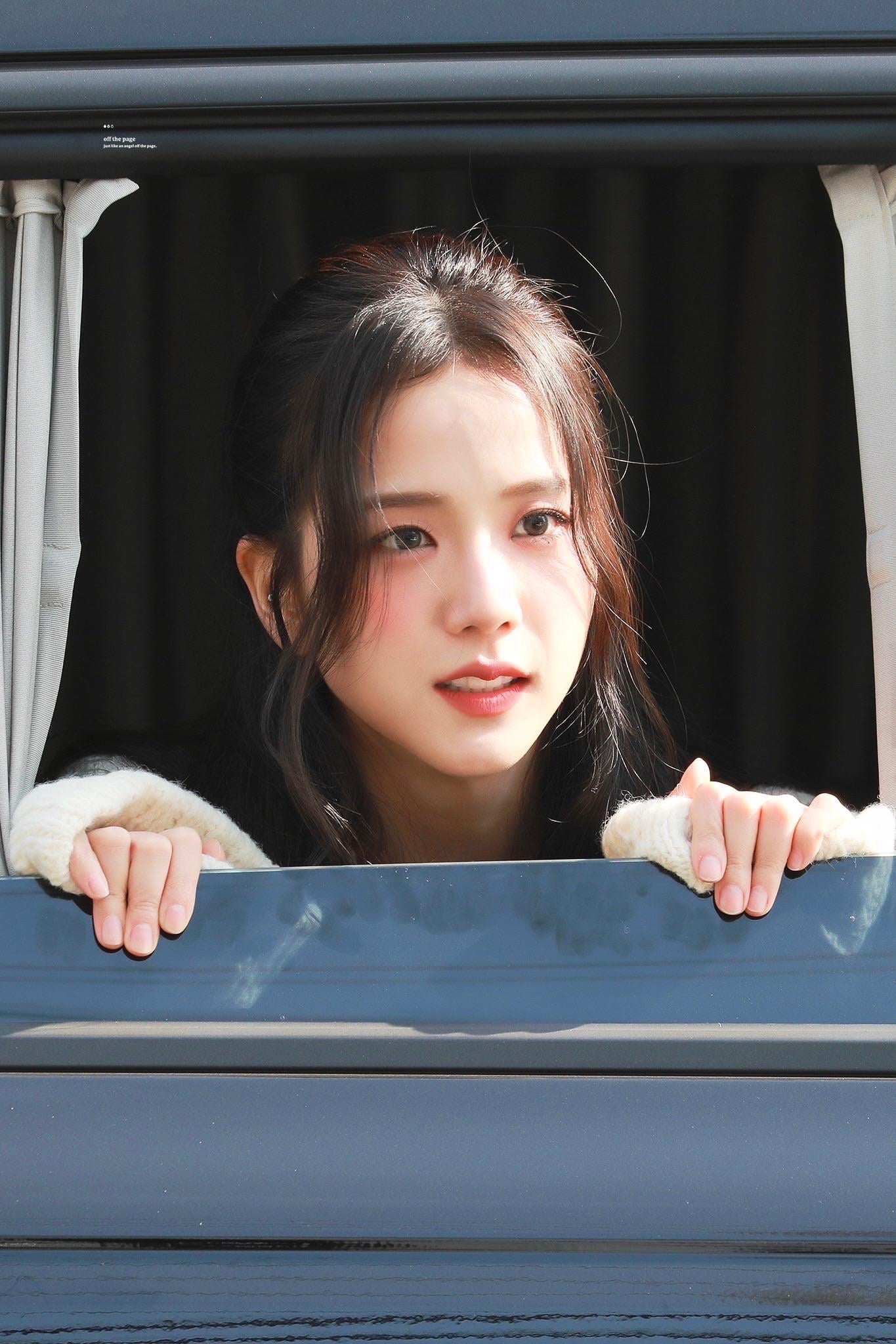230402 Jisoo - WACOCA