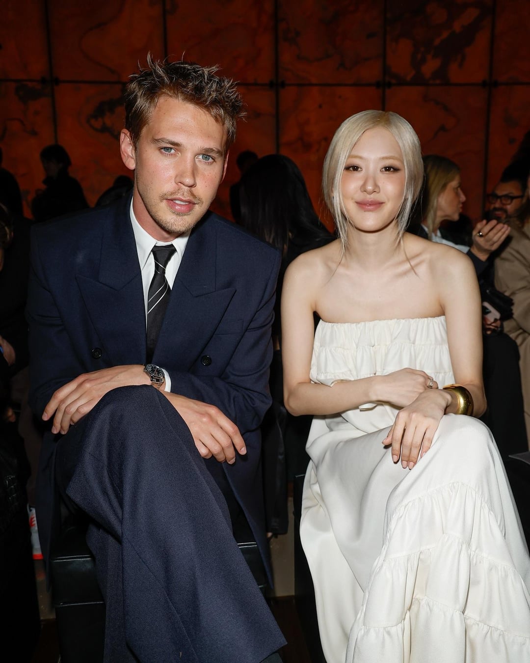 250312 ROSÉ @ SAINT LAURENT Paris Fashion Week w/ Austin Butler ...