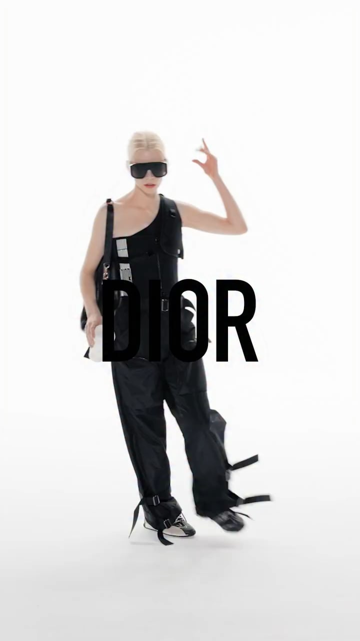 250518 Jisoo, Anya Taylor-Joy & Akon Changkou for DIOR Beauty - WACOCA