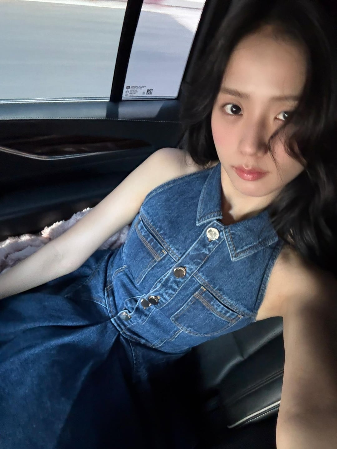 250715 Jisoo Weibo Update - WACOCA