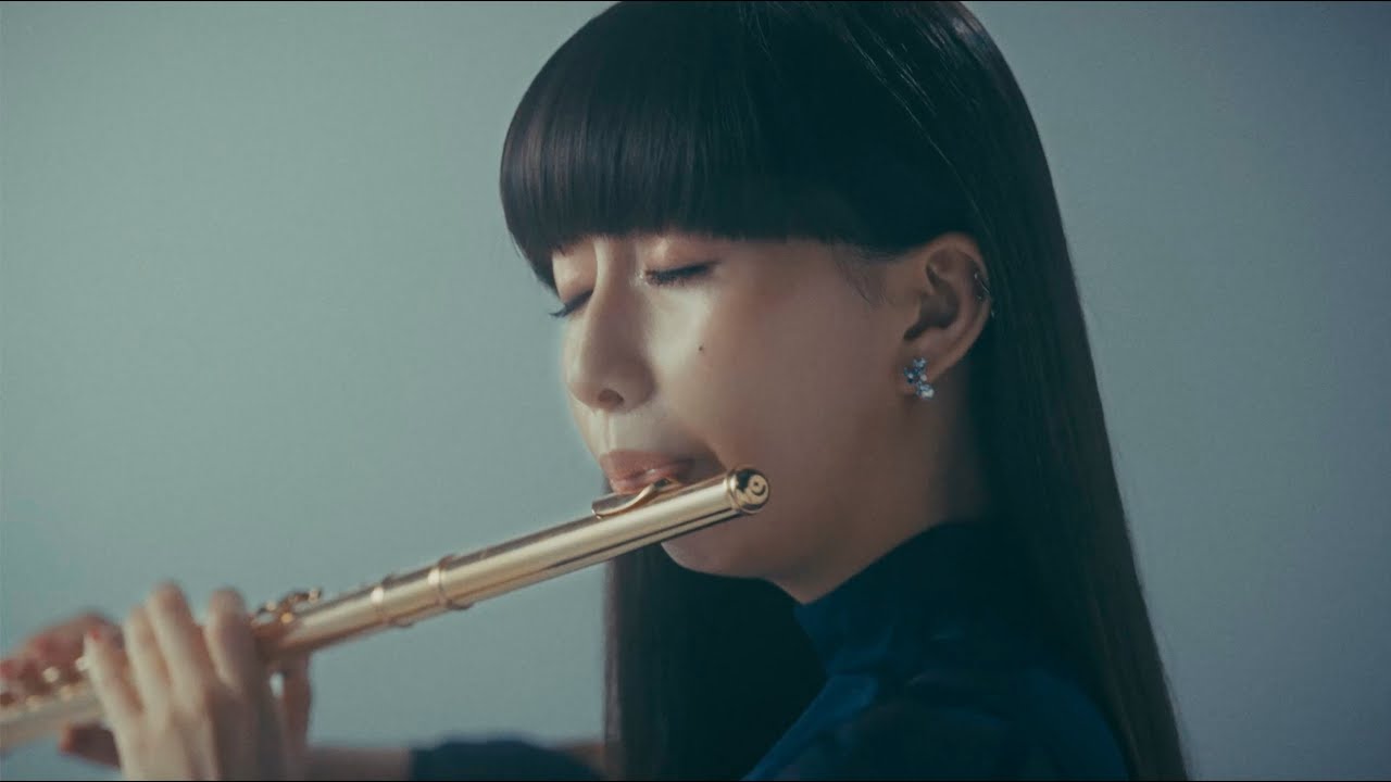 Cocomi - 海の見える街～映画『魔女の宅急便』（Music Video） - WACOCA